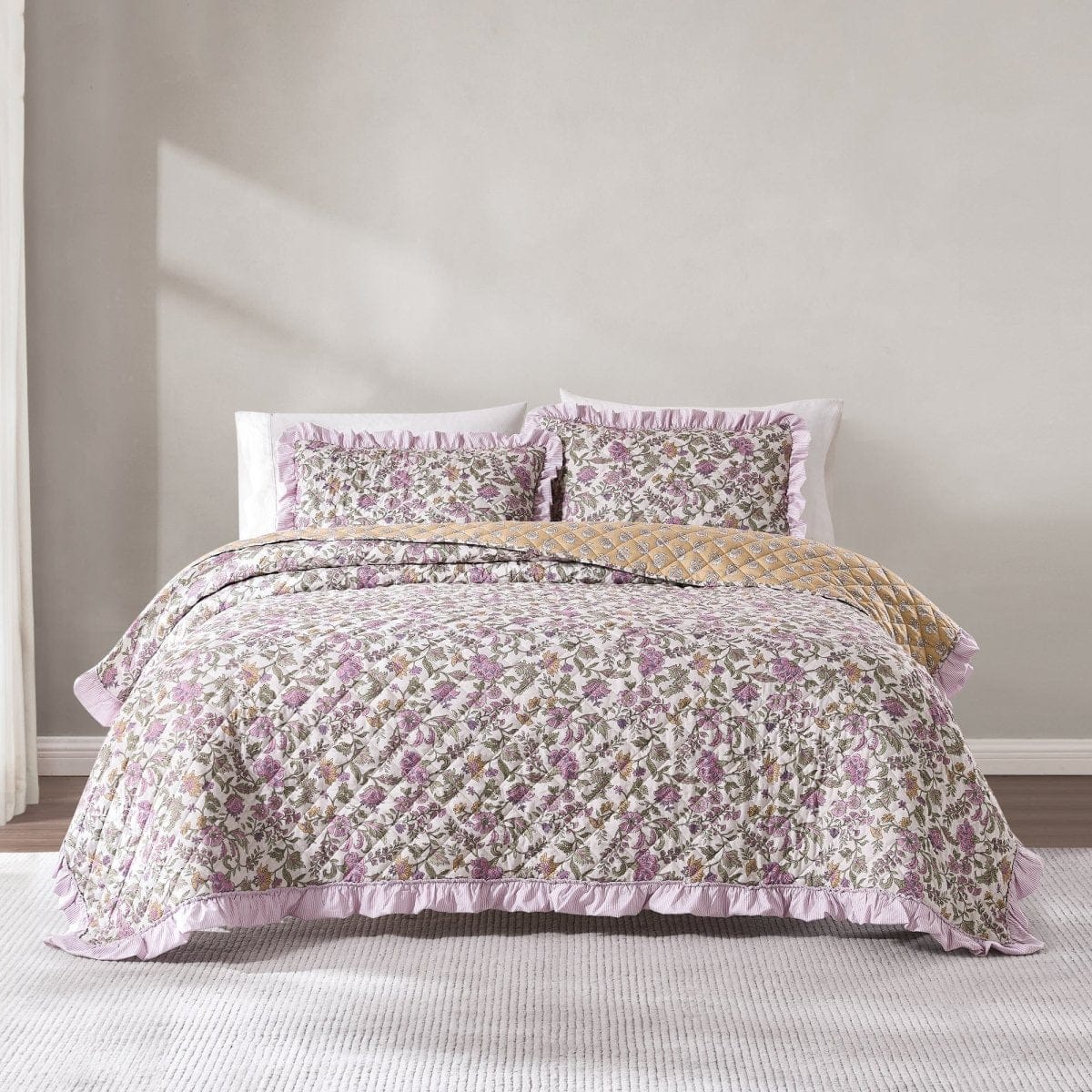 Lola Block Print Ruffle Reversible Floral Quilt Set – Tuesday Morning