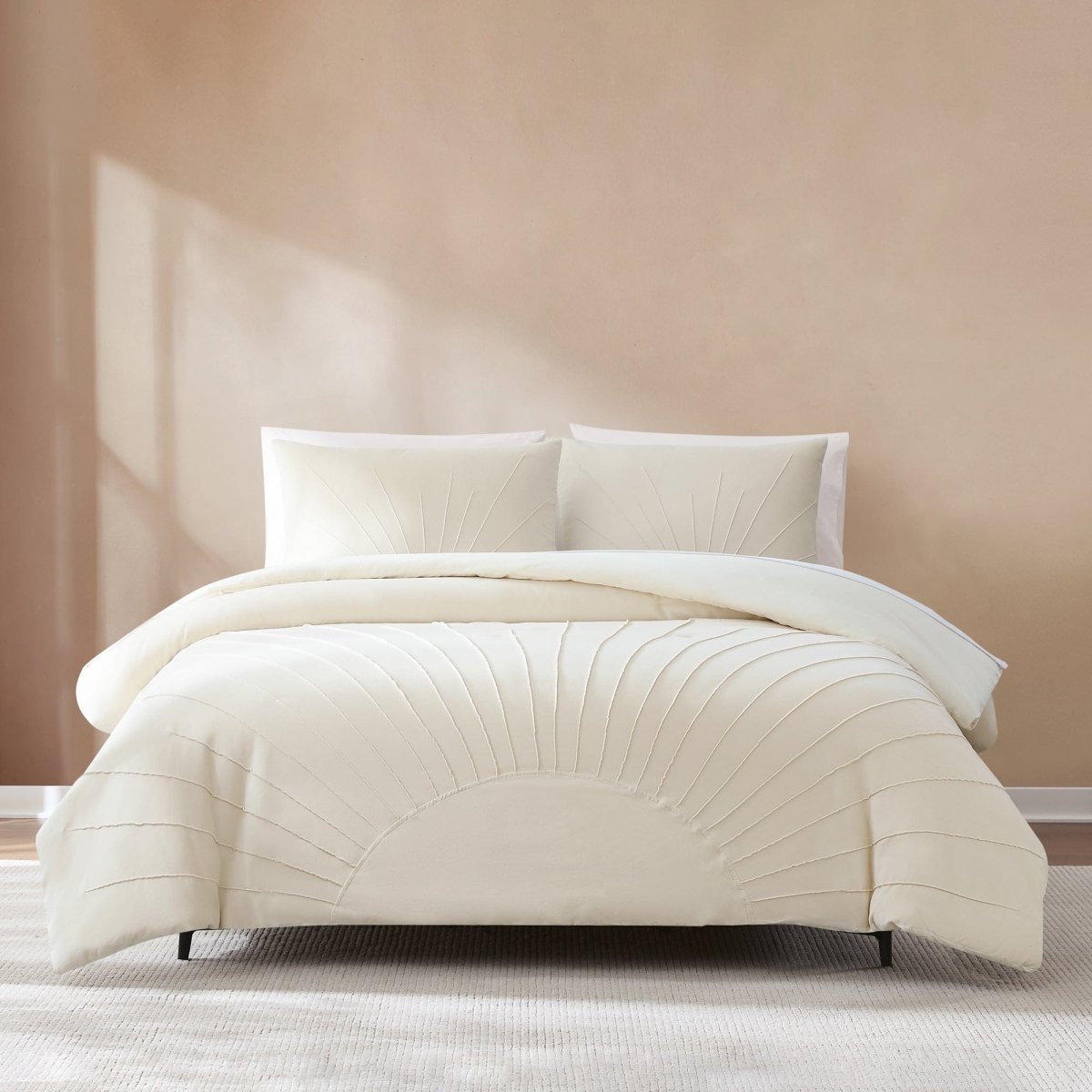 Solar Drift Velvet Comforter Set – Tuesday Morning