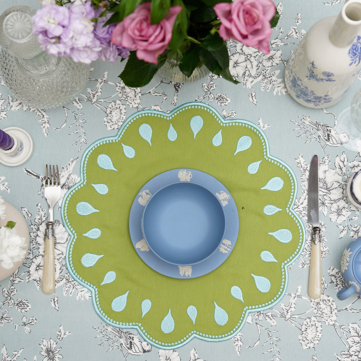 Droplet Green Round Fabric Placemat - Cotton Blend - Set of 1 to 12 ...