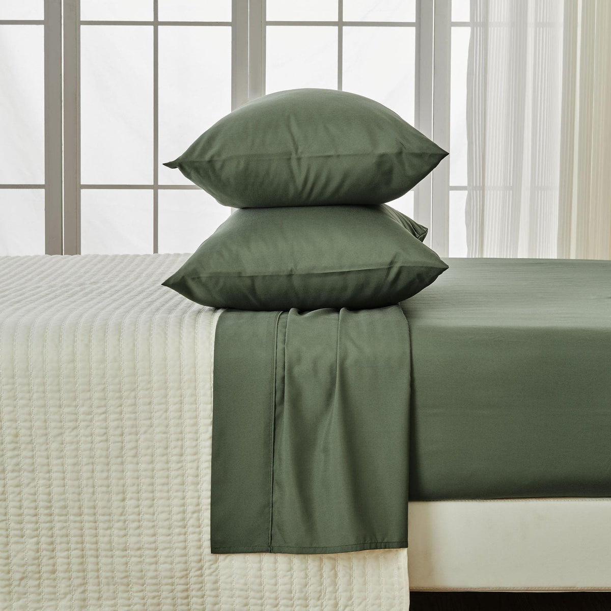 4 Piece Rayon Bamboo Sheet Set - Jordyn Collection Bed Sheets – Tuesday ...