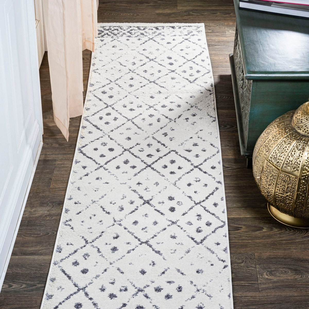 Juba Moroccan Geometric Diamond Runner Rug - Tuesday Morning